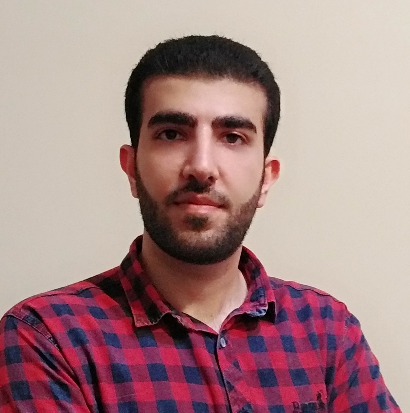 Nader Safarinia - Student